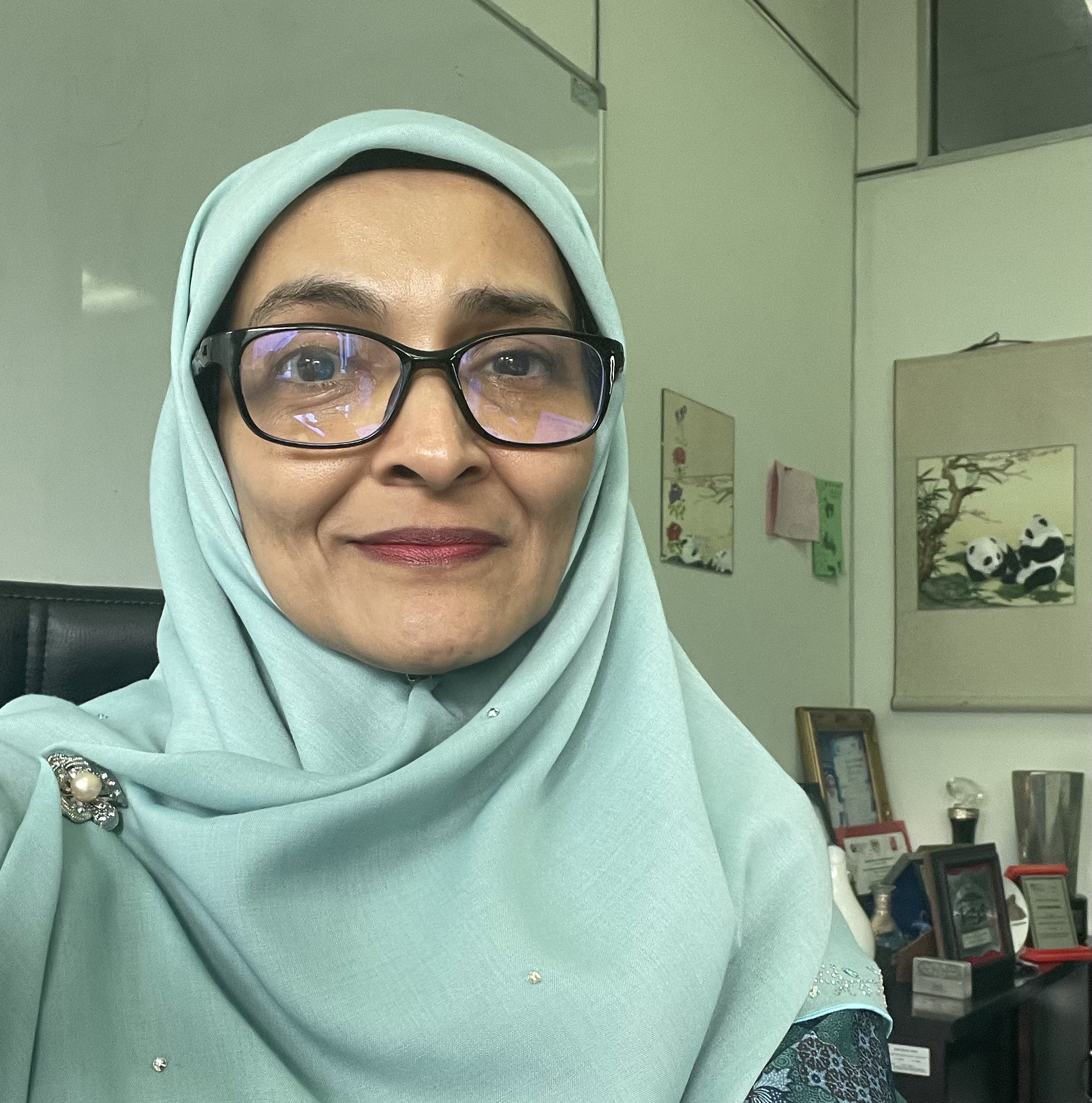 CURRICULUM VITAE PROF. MADYA DR. RAIHANAH BINTI MOHD MYDIN