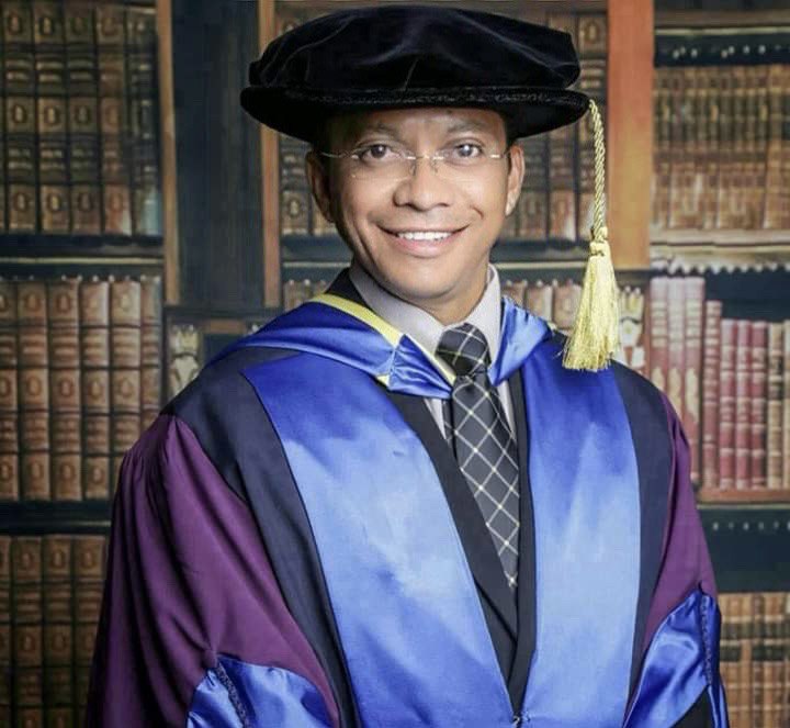 CURRICULUM VITAE PROF. MADYA DR. MOHAMAD NIZAM BIN NAZARUDIN